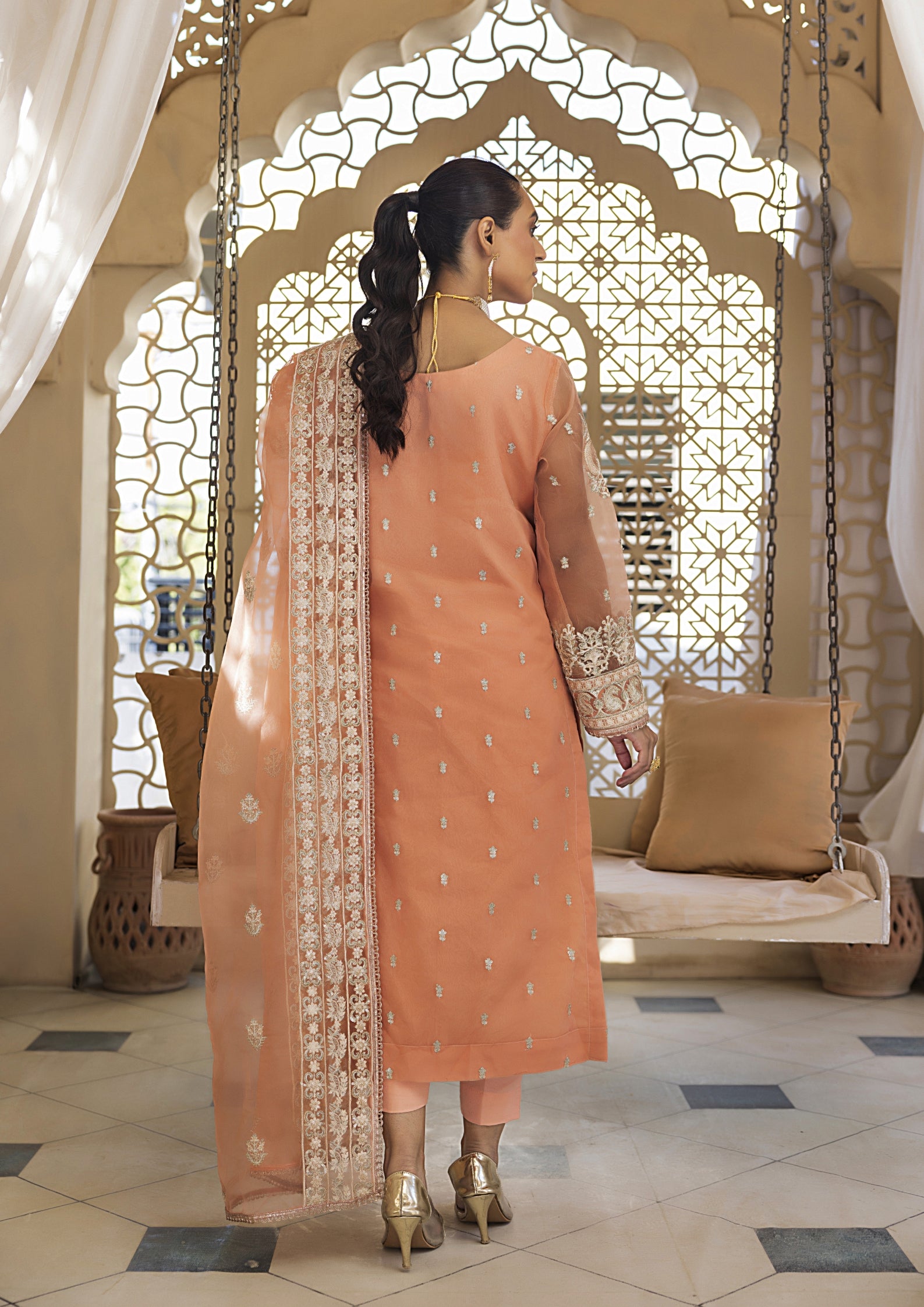 MEHRUNNISA – MEERAKI